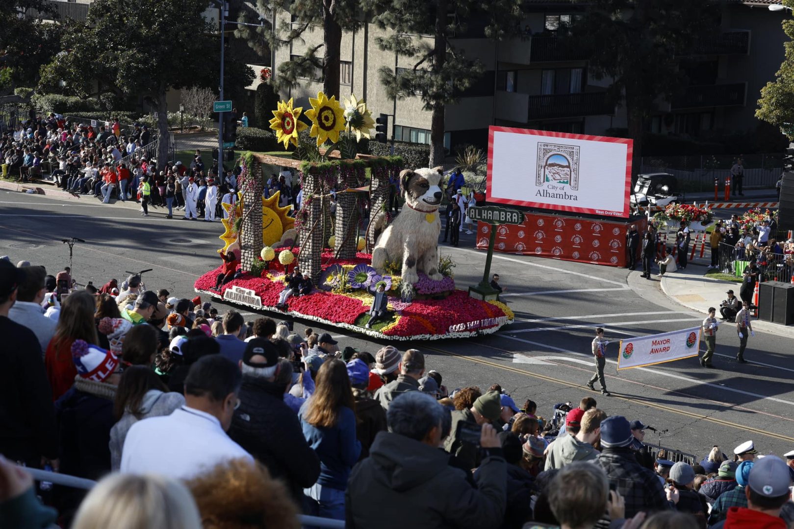 Alhambra looking for Rose Parade float decorating volunteers