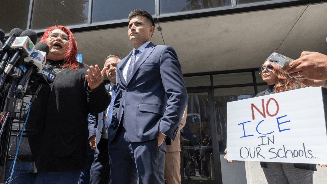 Thousands of immigrant students flee LA Unified schools after ‘chilling ...